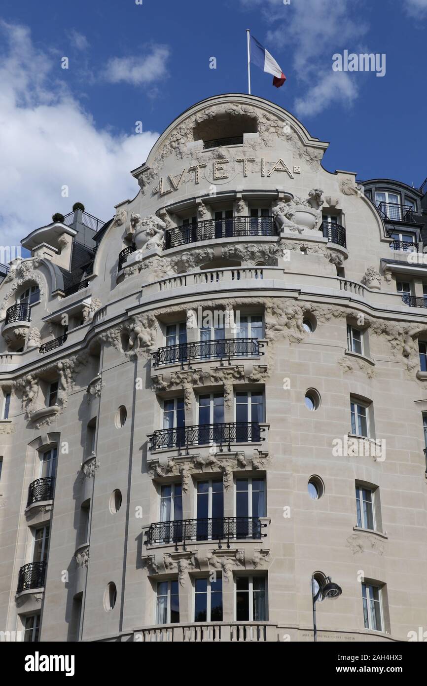 Lutetia palace hi-res stock photography and images - Alamy