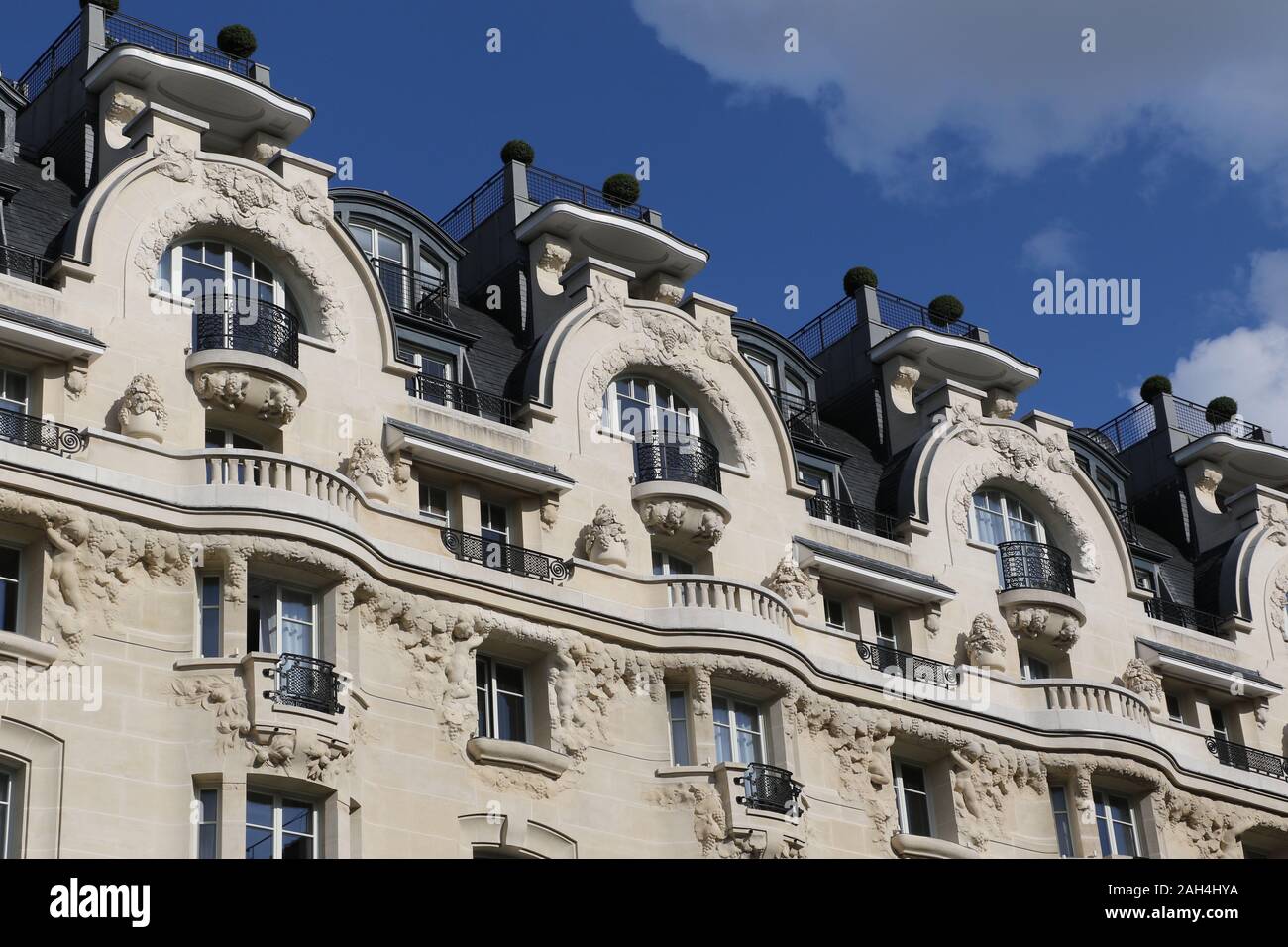 Lutetia palace hi-res stock photography and images - Alamy