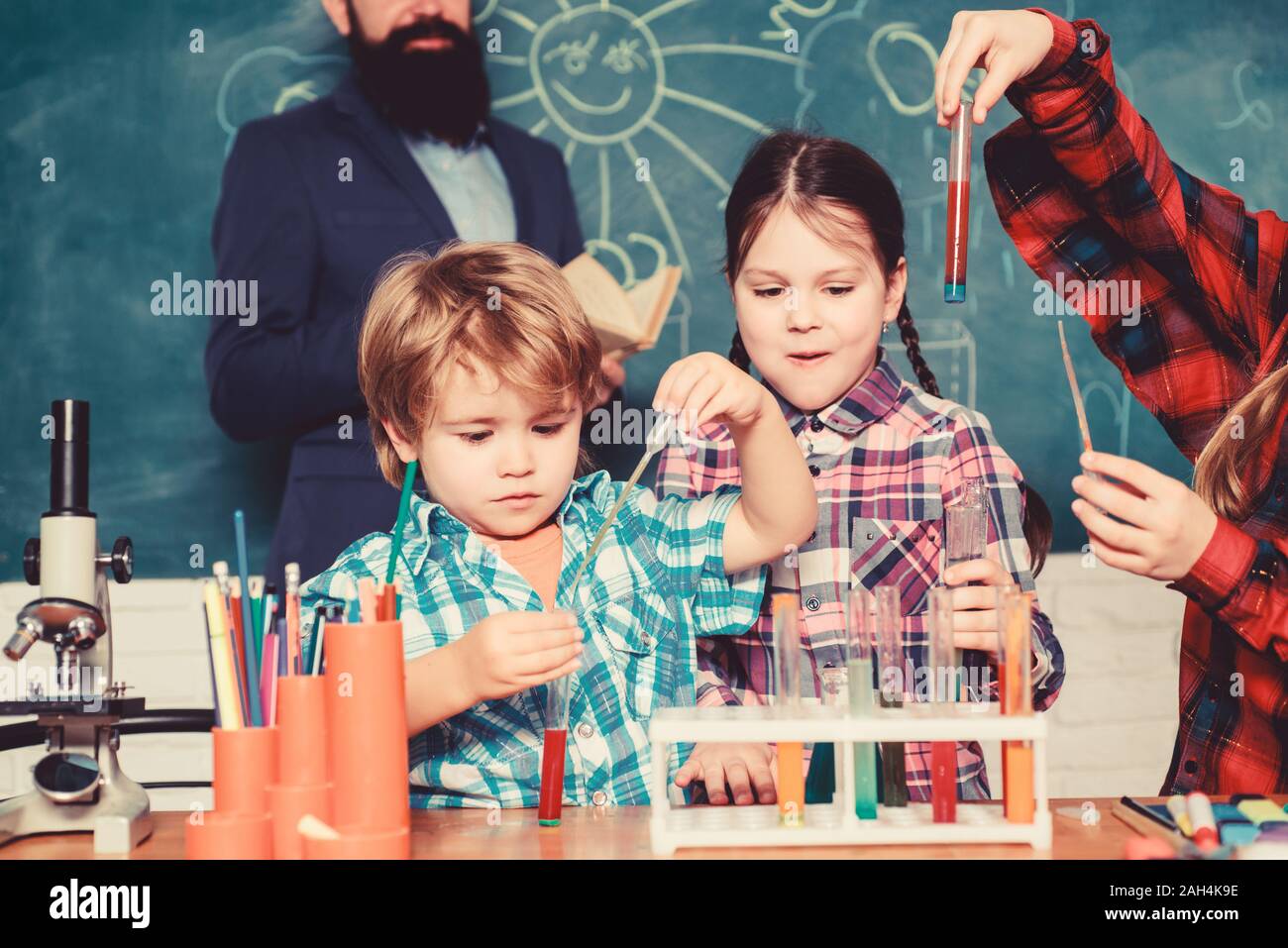 Practical knowledge. Elementary basic knowledge. Study with friends is ...