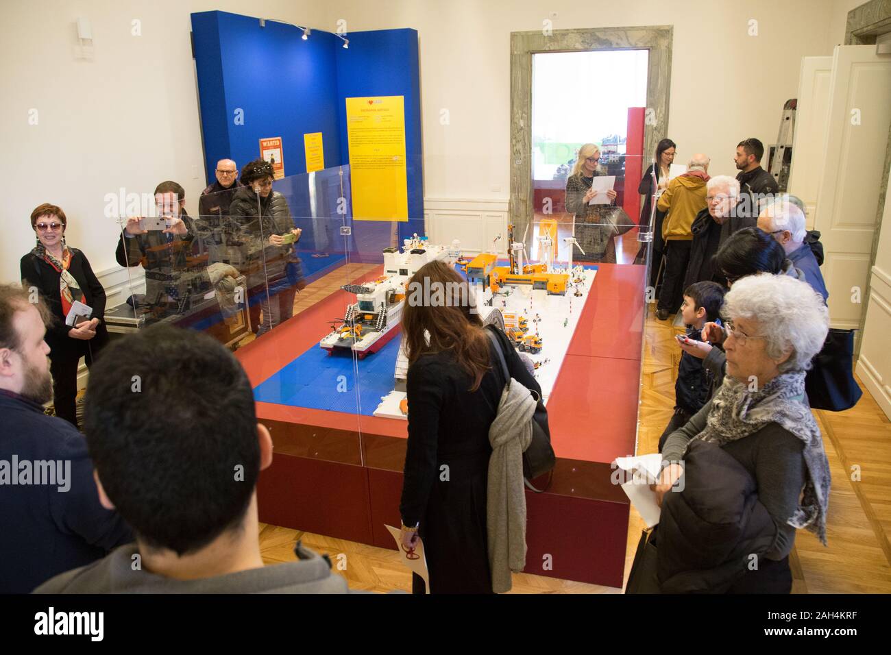 Roma, Italy. 23rd Dec, 2019. "I Love Lego", an exhibition dedicated to ...