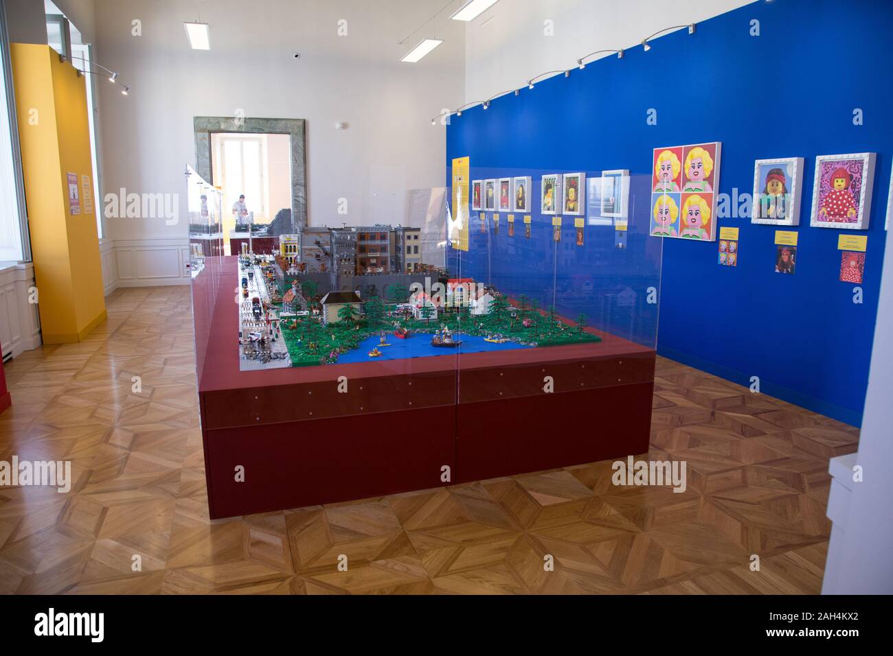 Lego diorama hi-res stock photography and images - Alamy