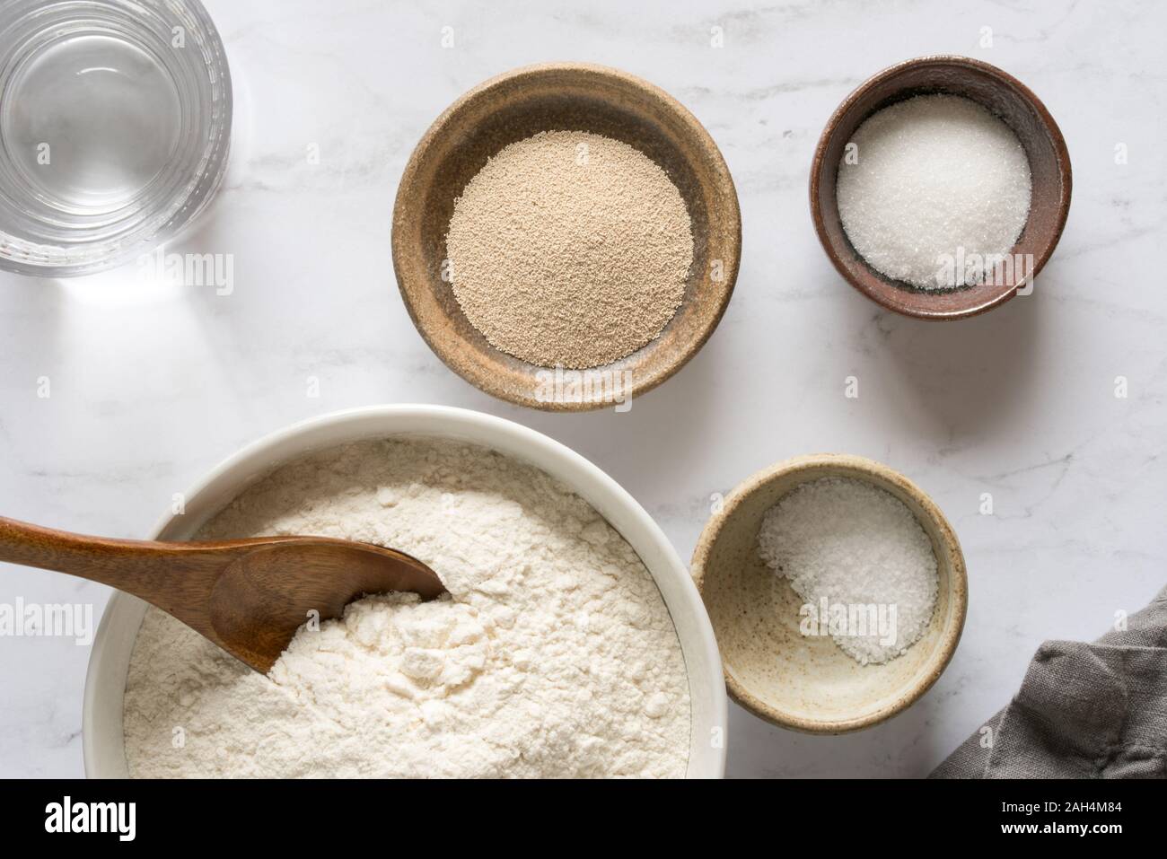 Bowls of bread ingredients hi-res stock photography and images - Alamy