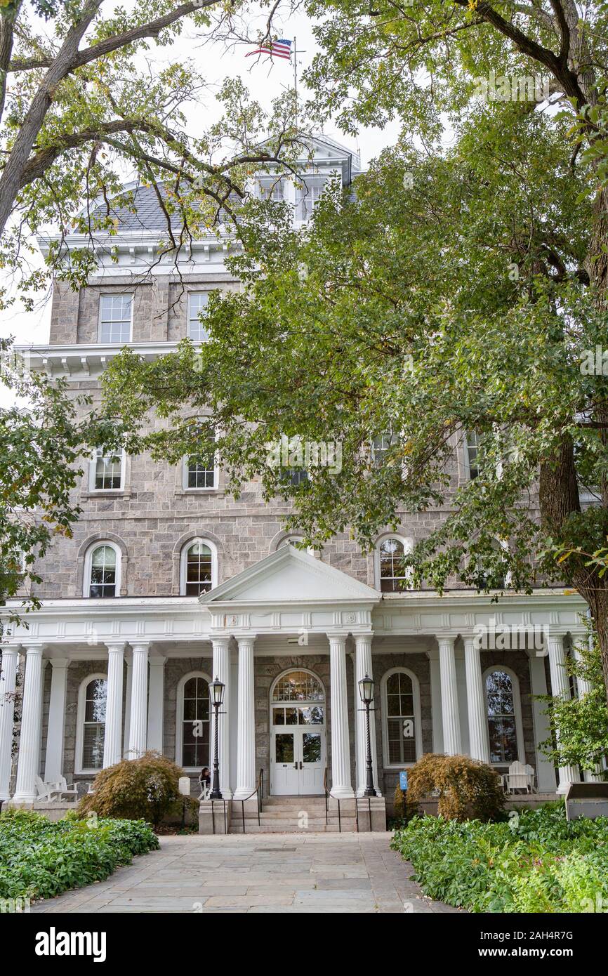 Front Entrance, Parrish Hall, Swarthmore College, Swarthmore ...