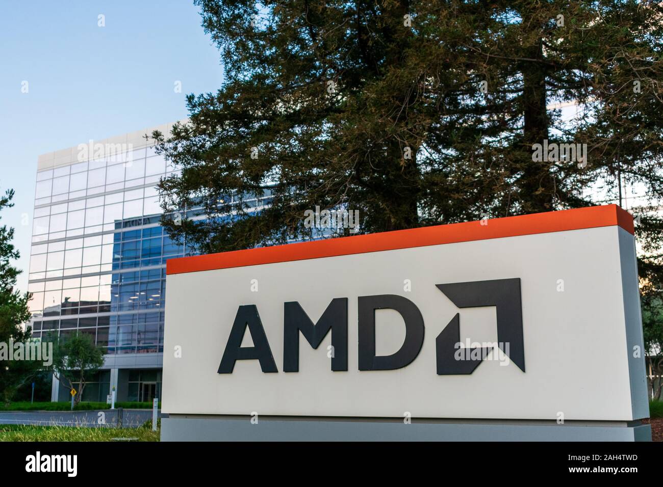 Amd design hi-res stock photography and images - Alamy