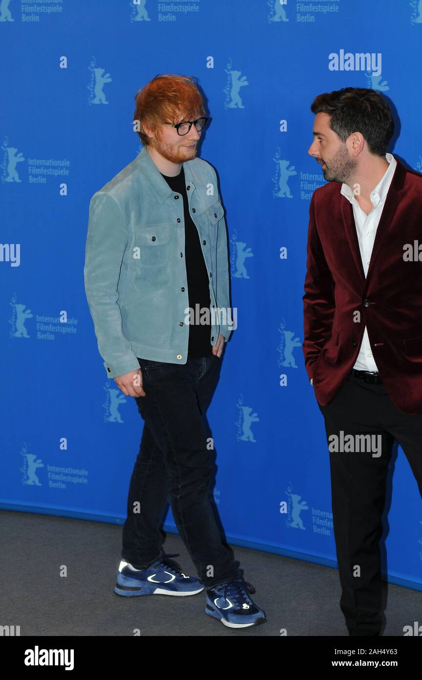 Young ed sheeran hi-res stock photography and images - Alamy