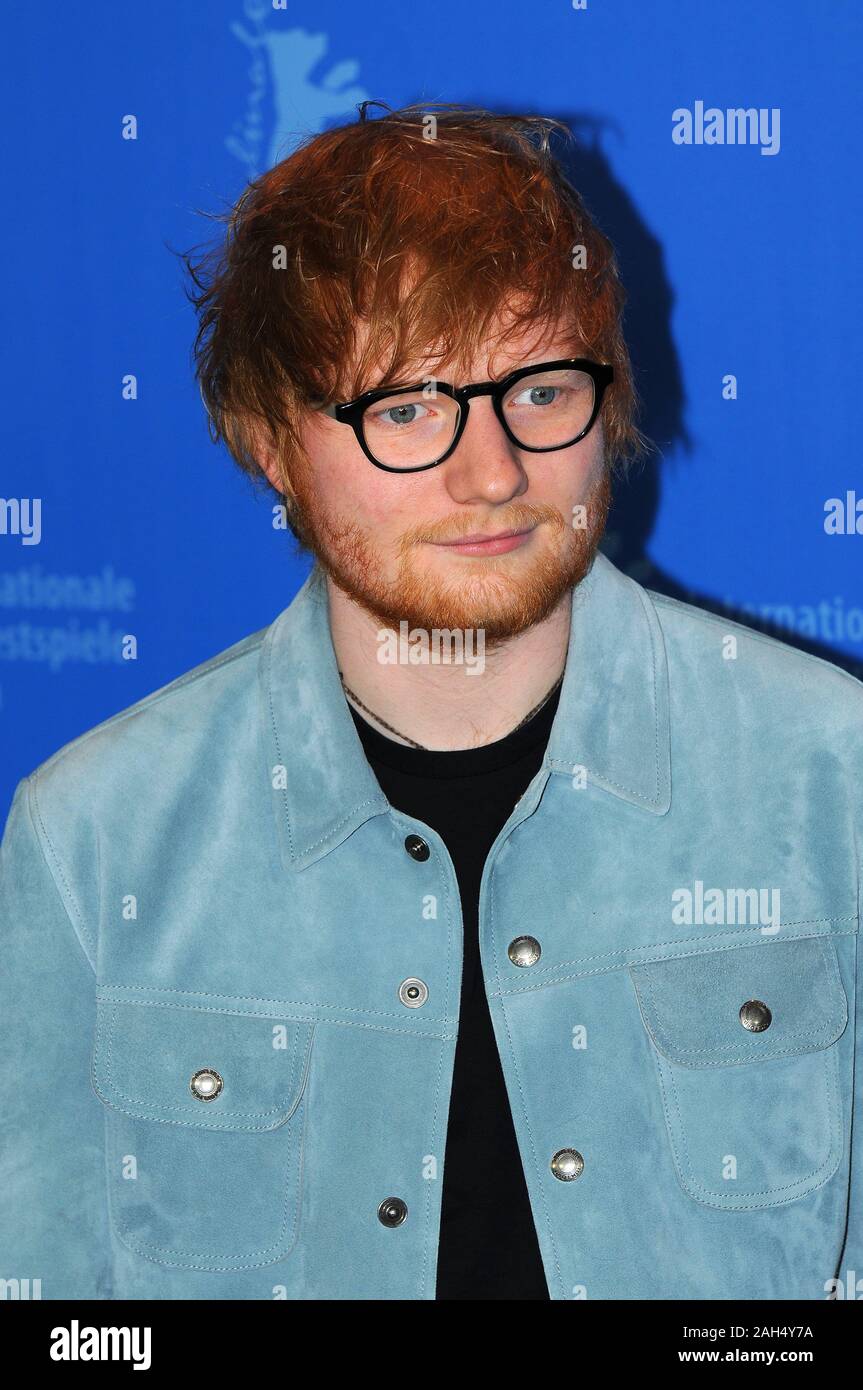 Young ed sheeran hi-res stock photography and images - Alamy