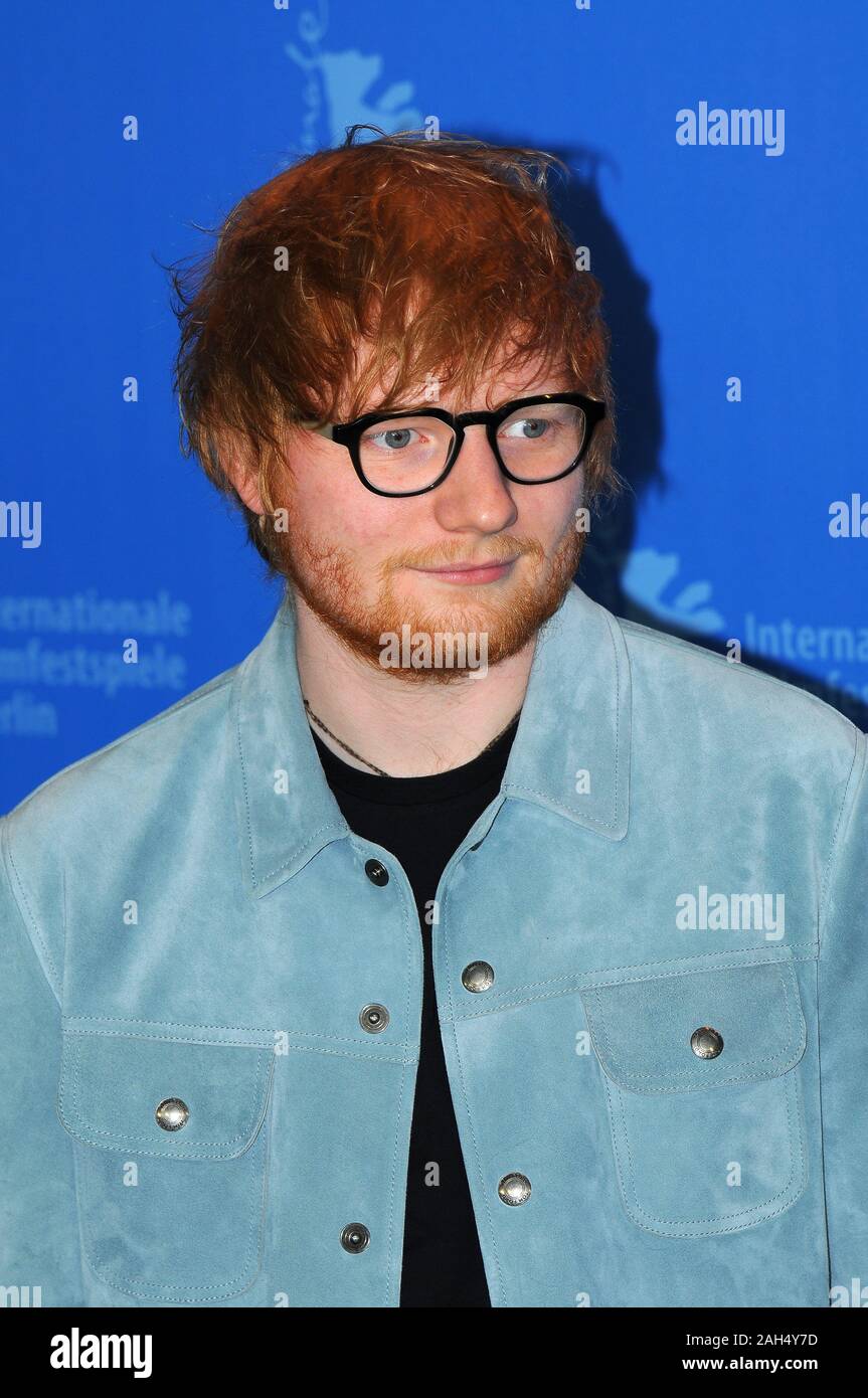 Young ed sheeran hi-res stock photography and images - Alamy