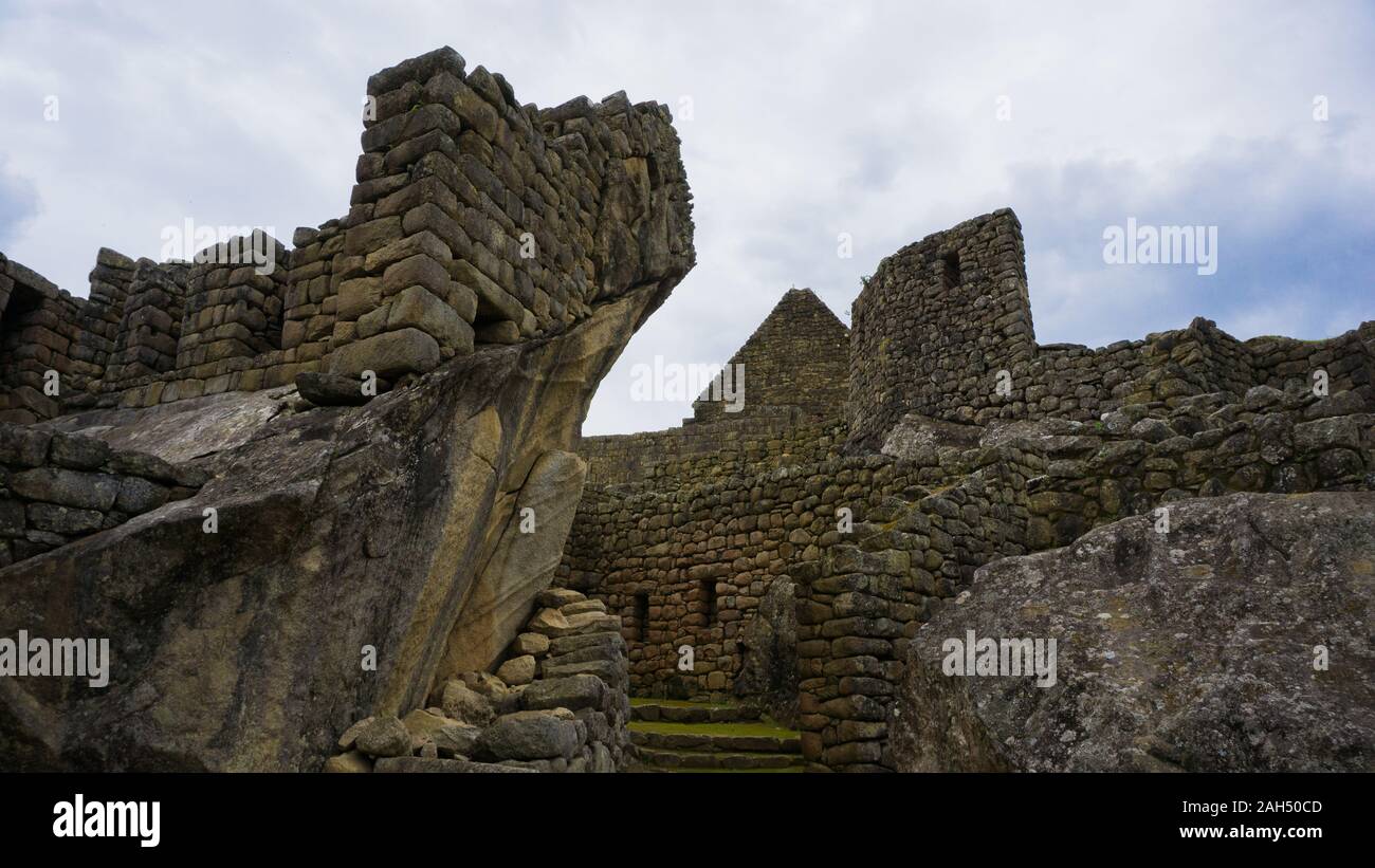 Condor Temple, Machu Picchu in Cusco Peru Stock Photo - Alamy