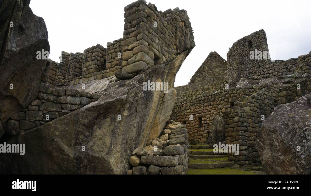 Condor Temple, Machu Picchu in Cusco Peru Stock Photo - Alamy