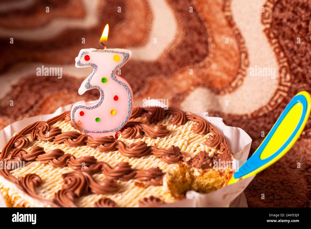 Number three years birthday anniversary hi-res stock photography and ...