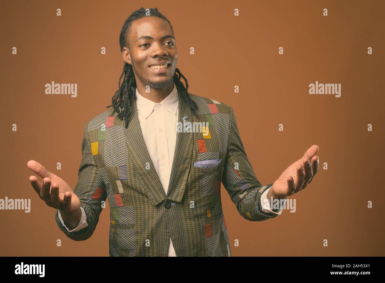 Young man explaining arms hi-res stock photography and images - Alamy