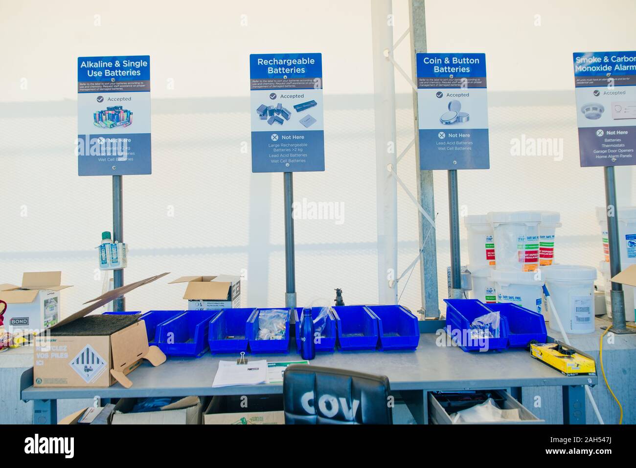 Waste Sorting Centre High Resolution Stock Photography and Images - Alamy