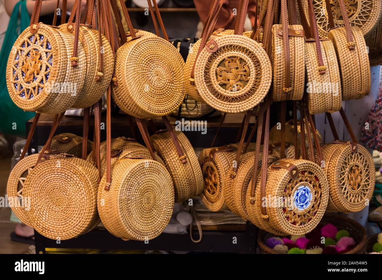 Handicraft weave handbag selling at the Chatuchak weekend market ...
