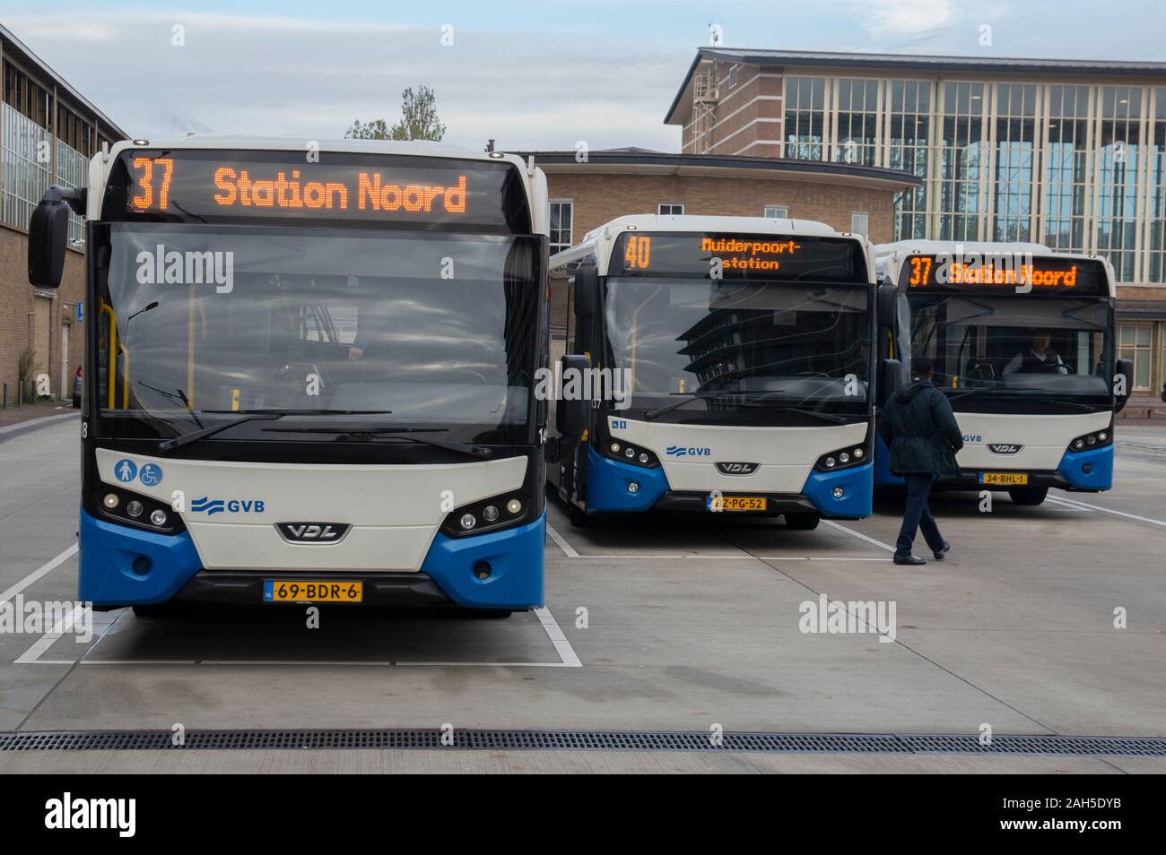 Dutch busses hi-res stock photography and images - Alamy