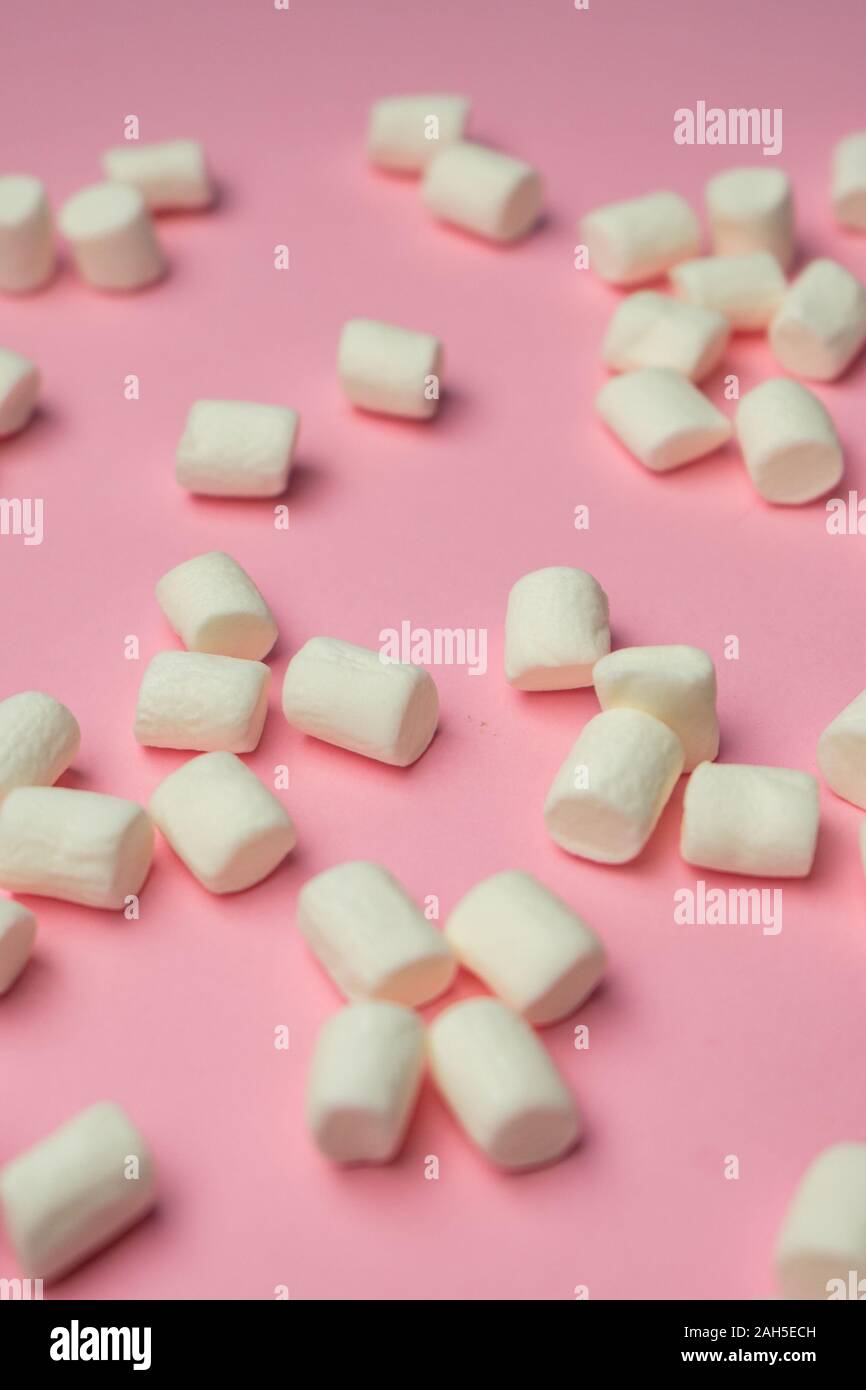 selective focus, white little marshmallows Stock Photo - Alamy