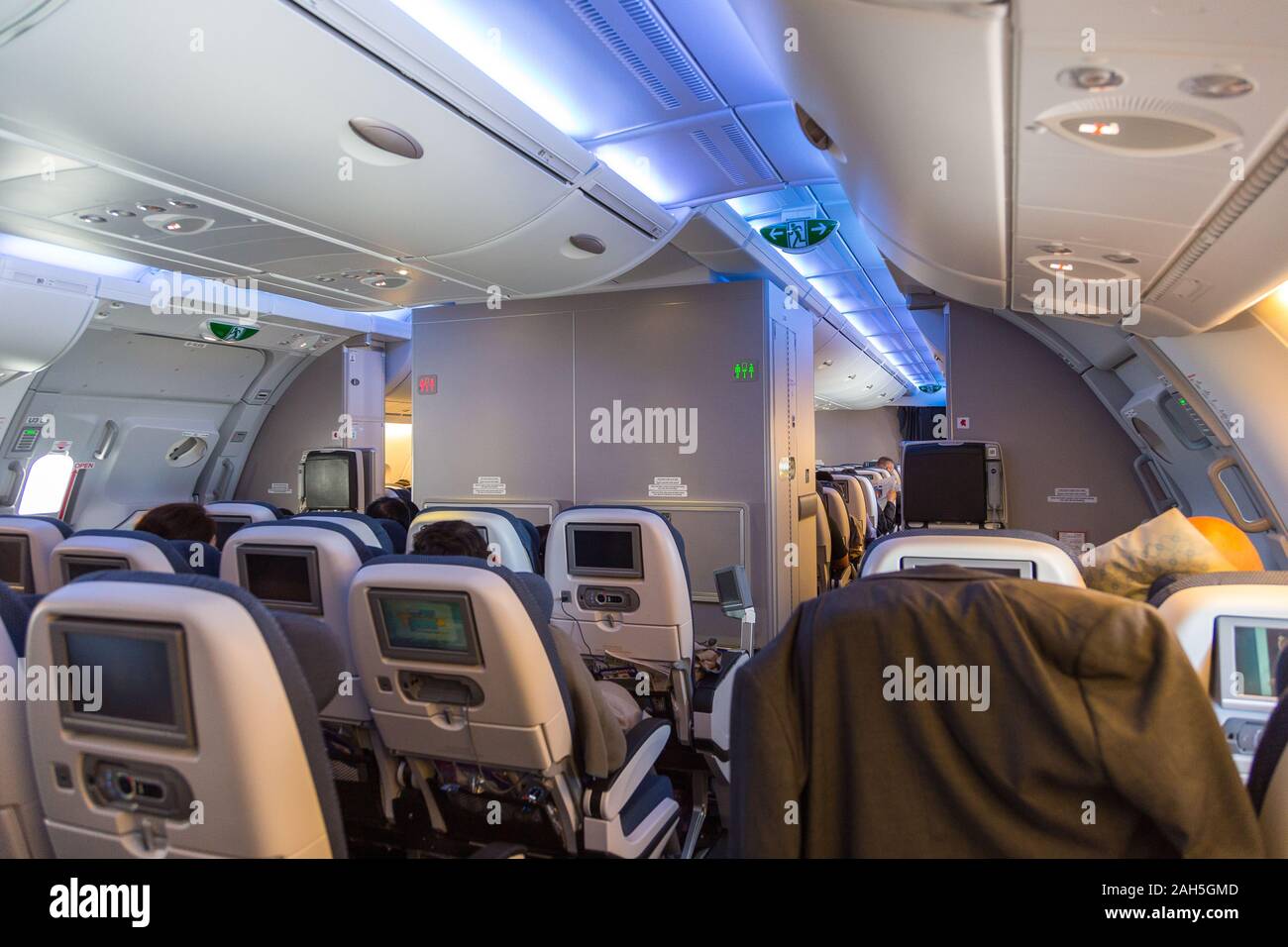 United Airlines A380 Interior