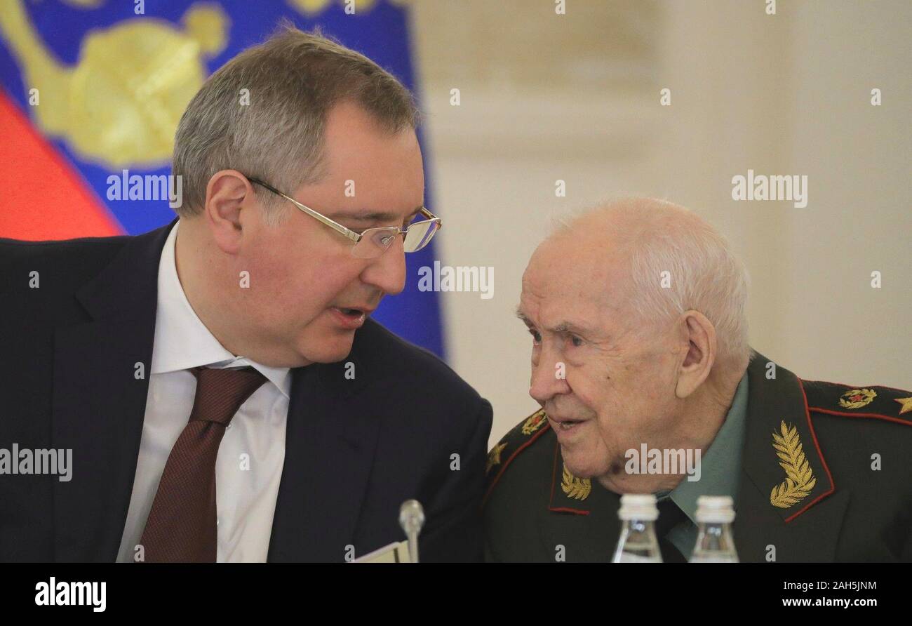 Ussr president hi-res stock photography and images - Alamy