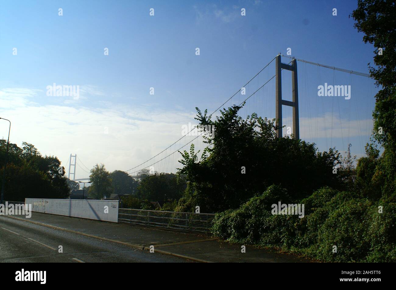Humber bridge country park hi-res stock photography and images - Alamy