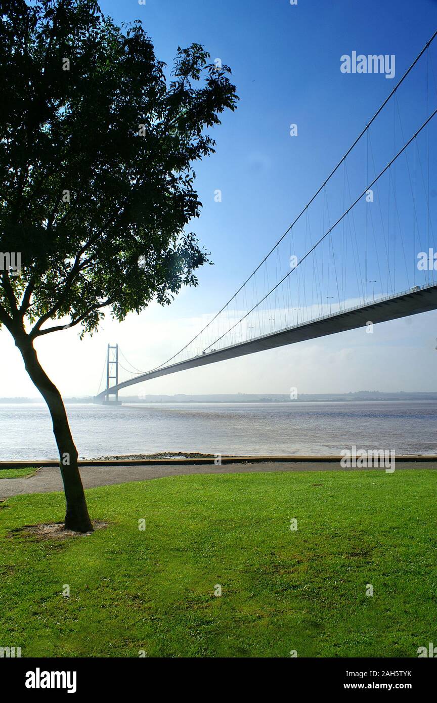 Humber bridge board hi-res stock photography and images - Alamy