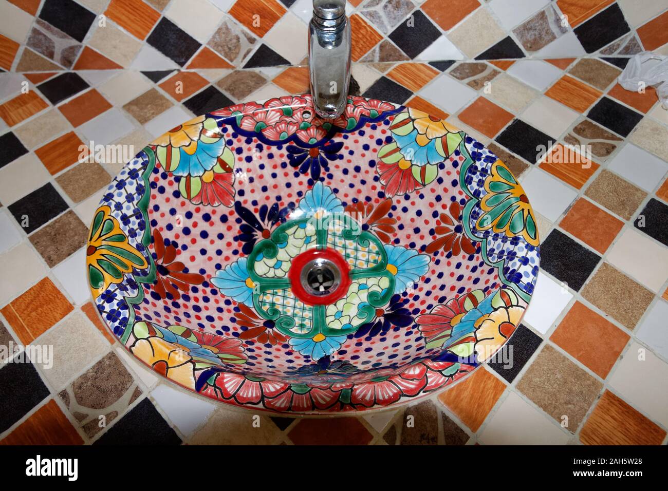 Enclosed basin hi-res stock photography and images - Alamy
