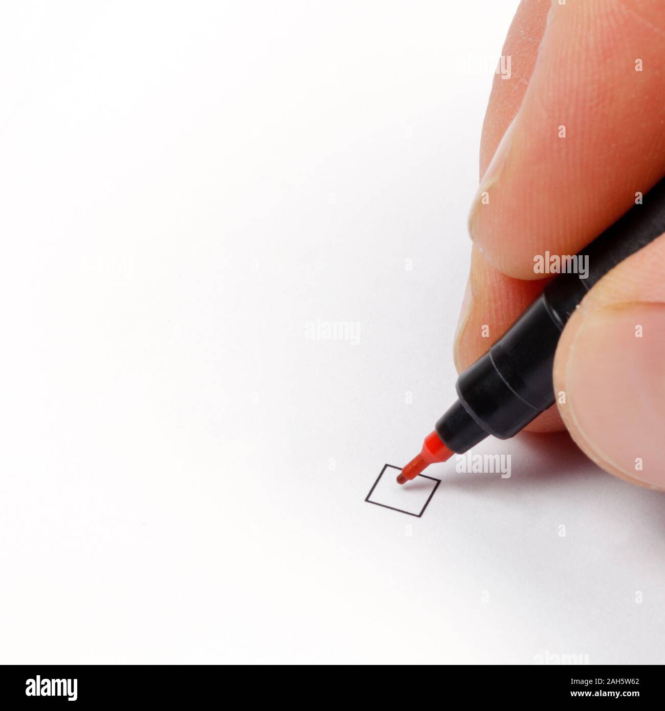 Unchecked box hi-res stock photography and images - Alamy