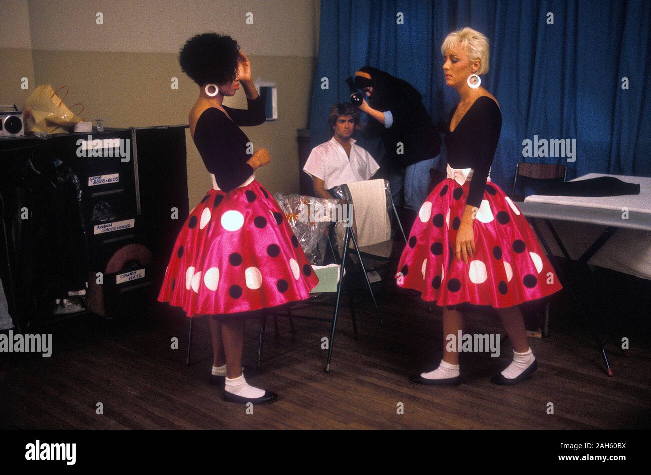 Pepsi and shirlie wham hi-res stock photography and images - Alamy