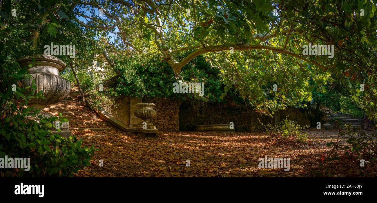 Tatoi estate ruins - former palace staircase and fountain Stock Photo ...
