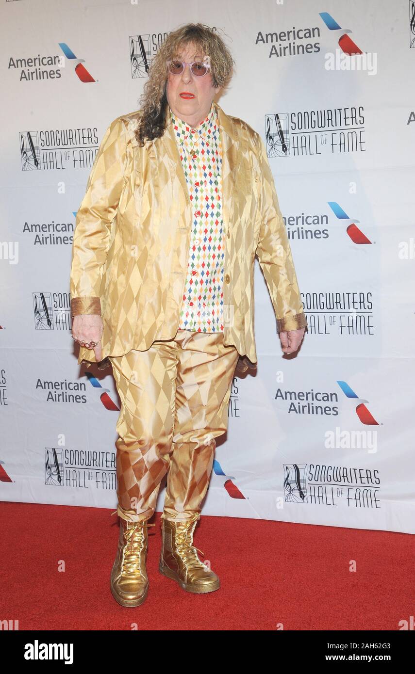 **FILE PHOTO*** Songwriter, Allee Willis Has Passed Away At 72. NEW ...