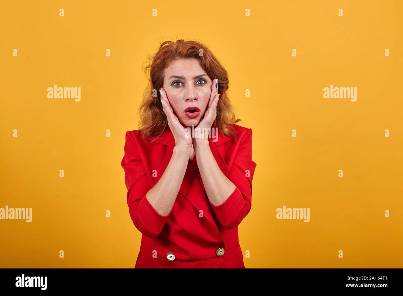 Hand on cheeks hi-res stock photography and images - Alamy