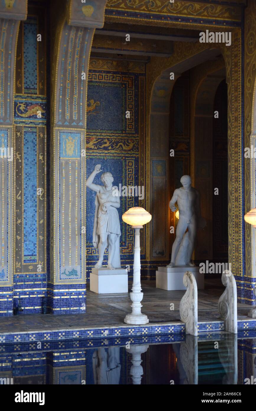 The roman indoor pool of the hearst castle hi-res stock photography and ...