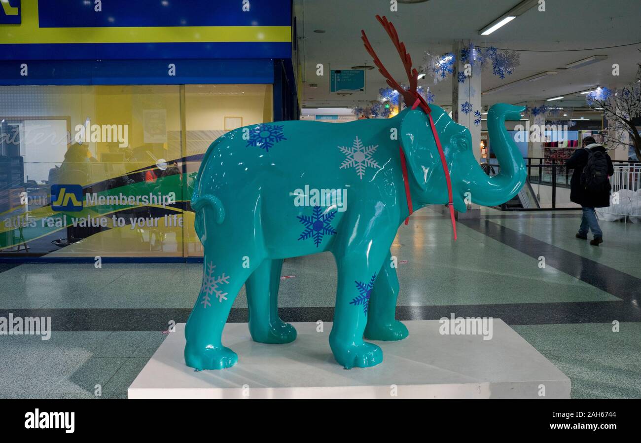 Christmas decorations at the Elephant and Castle shopping centre in ...