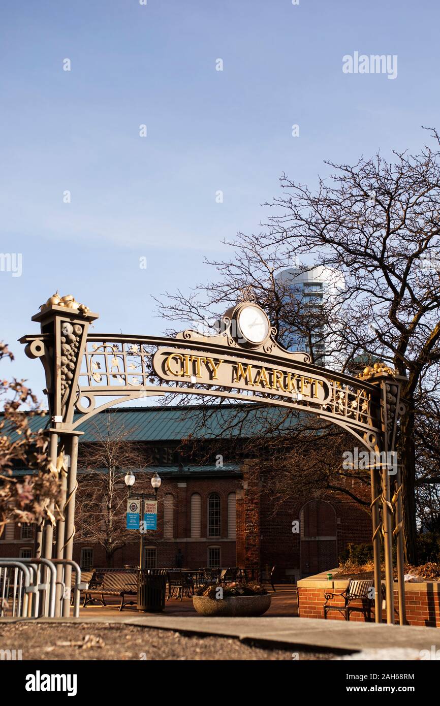 Indiana city hall hi-res stock photography and images - Alamy