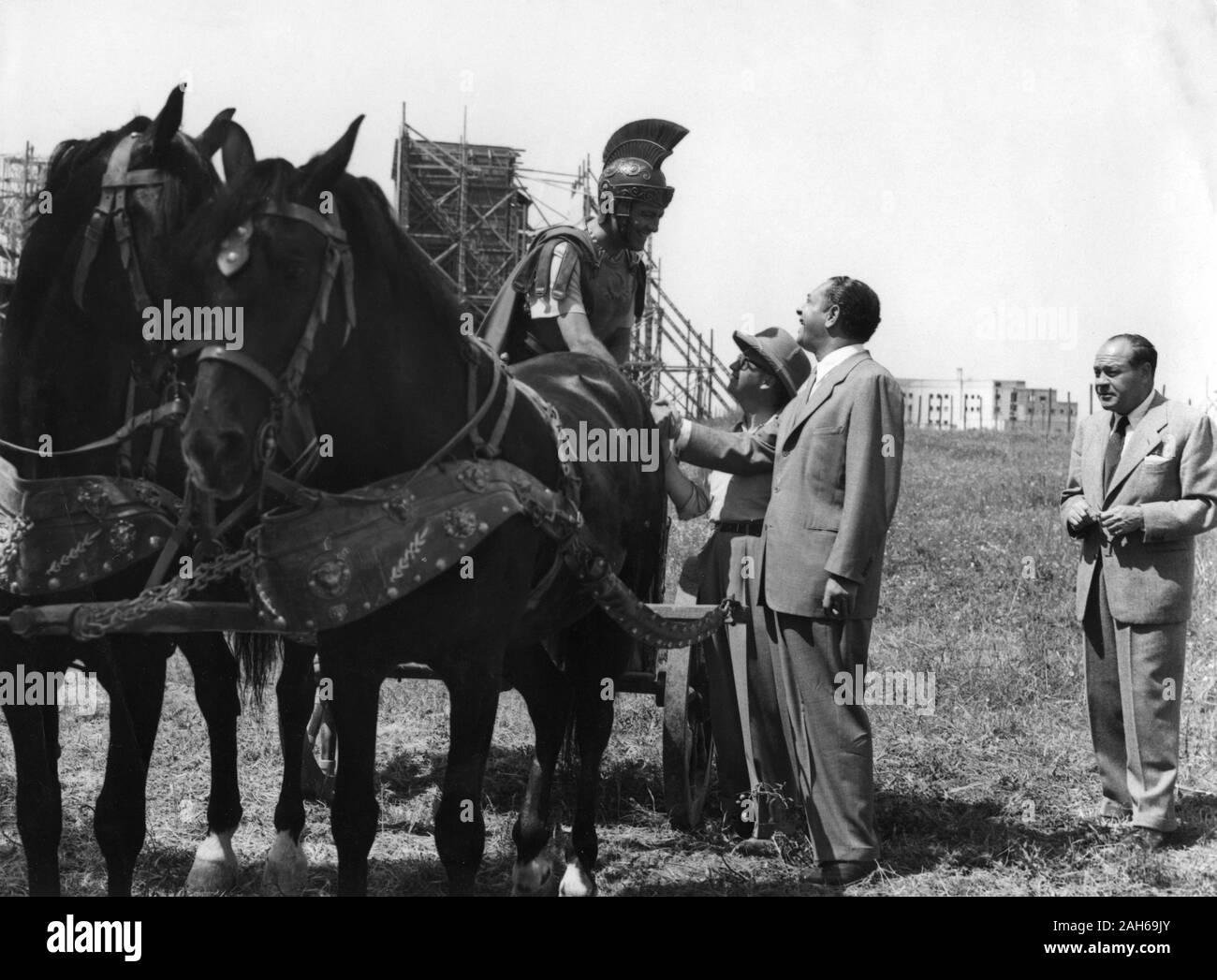 ROBERT TAYLOR as Marcus Vinicius Director MERVYN LeROY Producer SAM ...