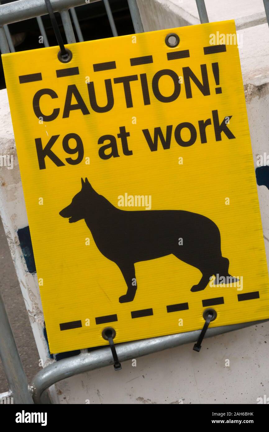 Pictorial work hi-res stock photography and images - Alamy