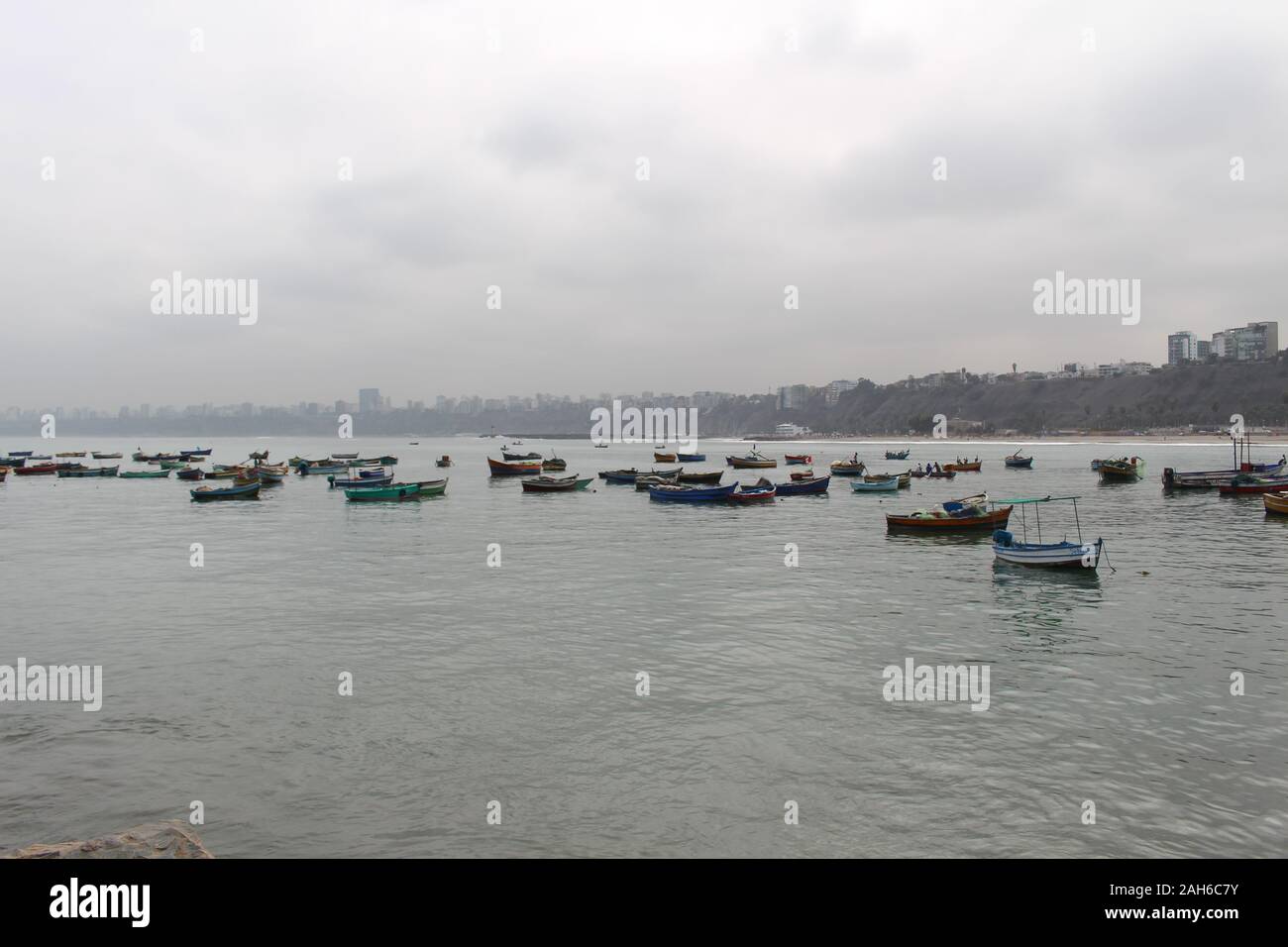 Peru fishing port hi-res stock photography and images - Alamy