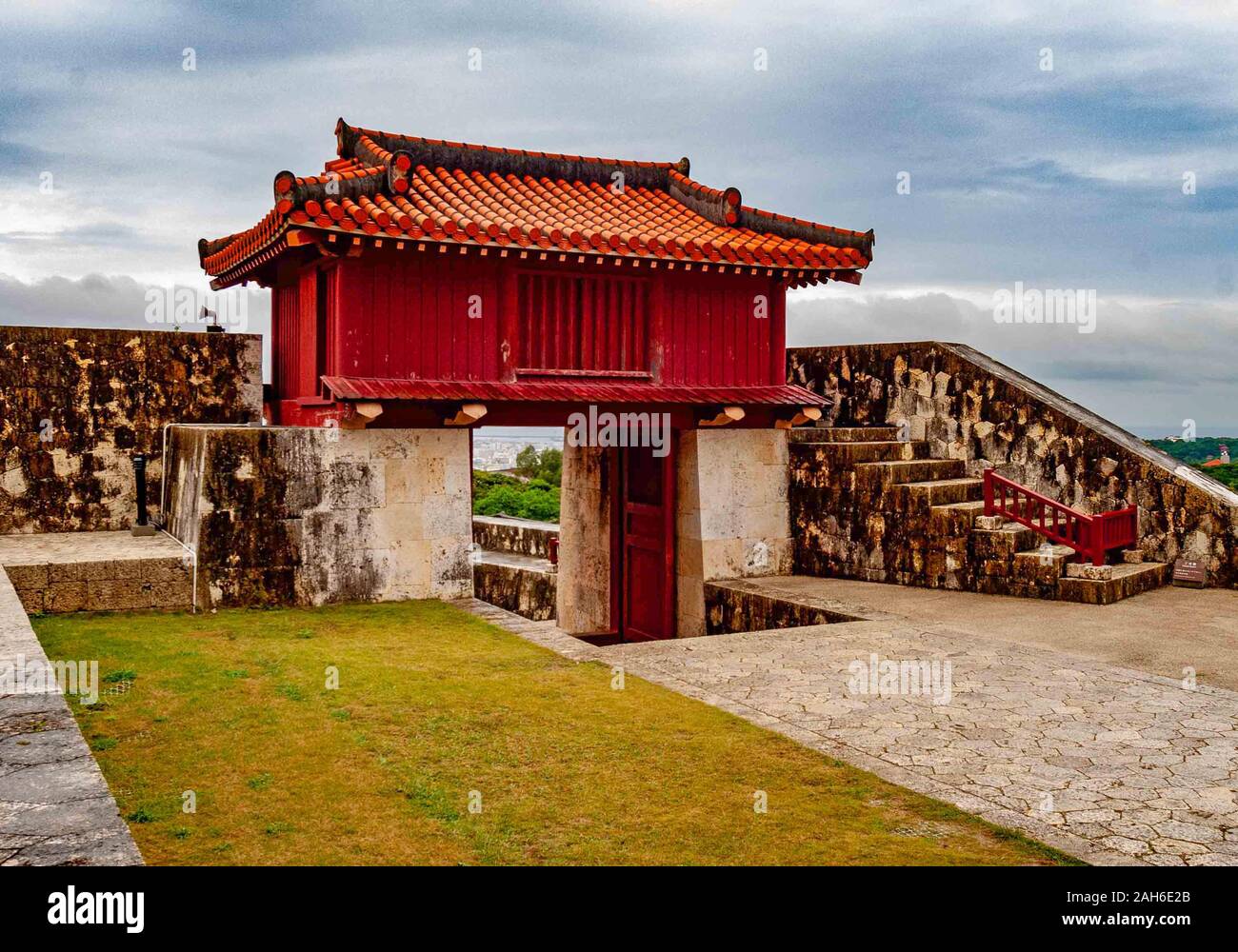 Naha, Okinawa, Ryukyu Islands. 1st Nov, 2006. One of the gates of the ...