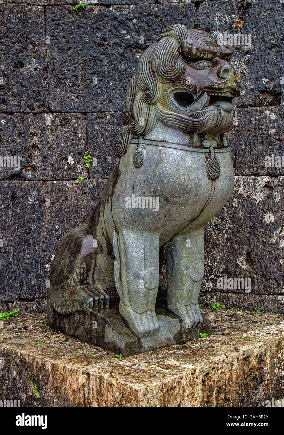 Naha, Okinawa, Ryukyu Islands. 1st Nov, 2006. Sitting Guardian Lion ...
