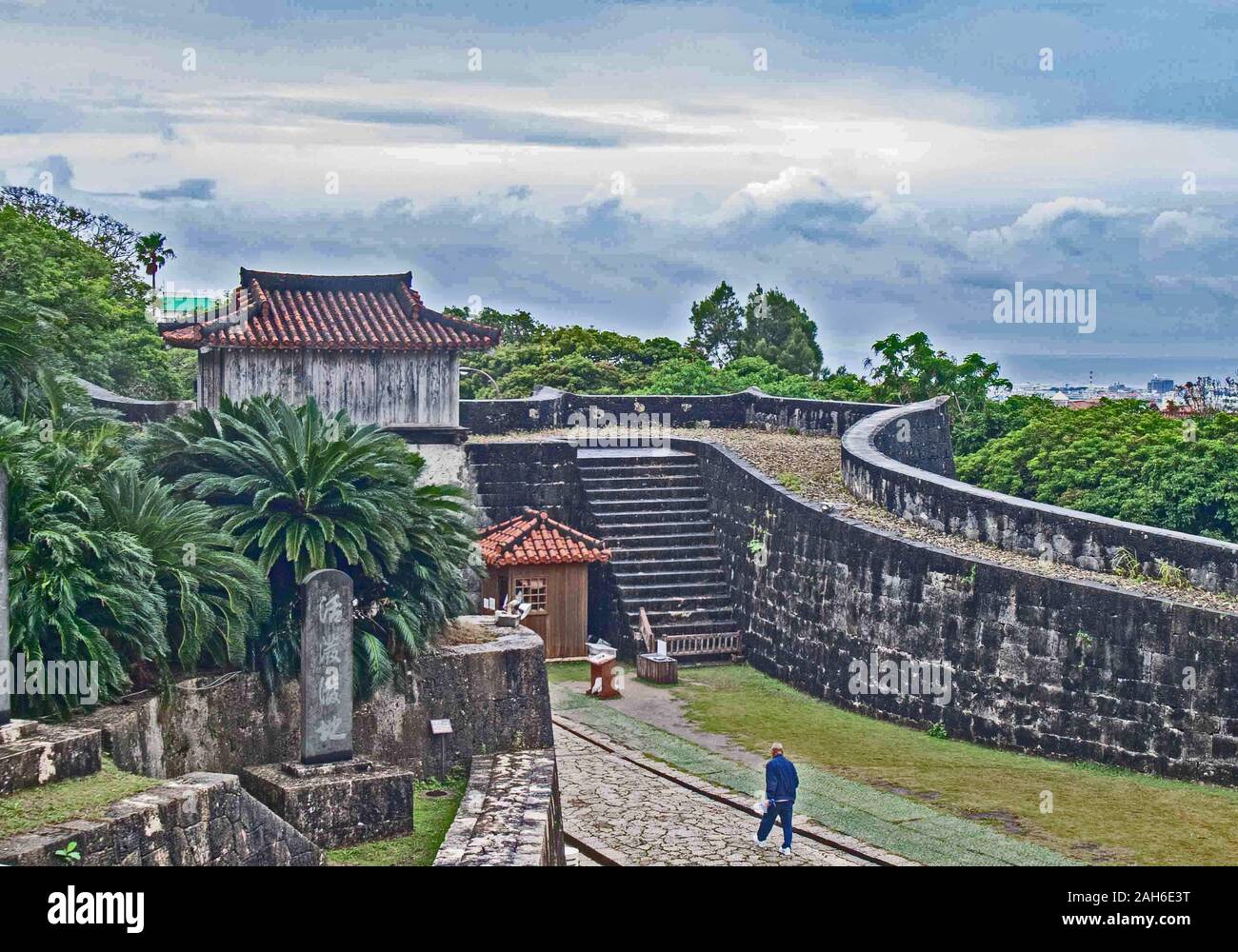 Naha, Okinawa, Ryukyu Islands. 1st Nov, 2006. The walls and a courtyard ...