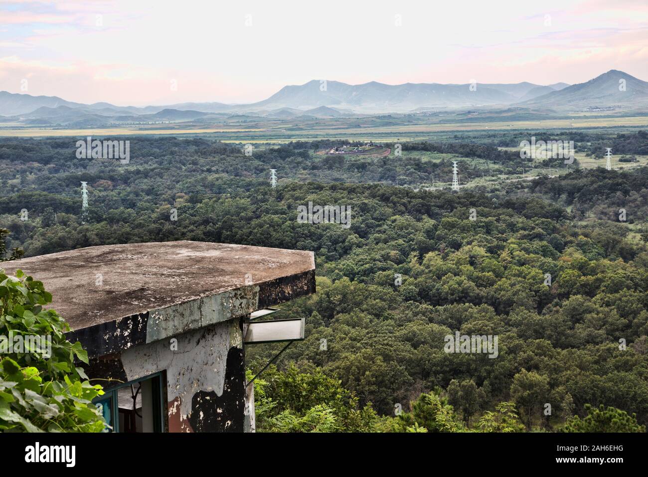 Views of the Korean DMZ Stock Photo - Alamy