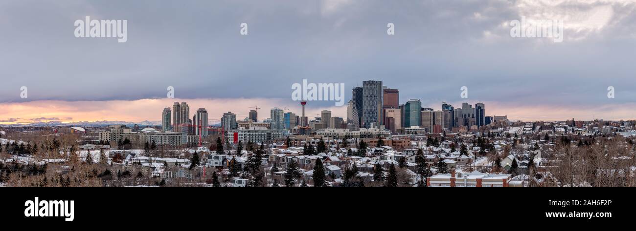 View of Calgary's beautiful downtown, including the Calgary Tower and ...