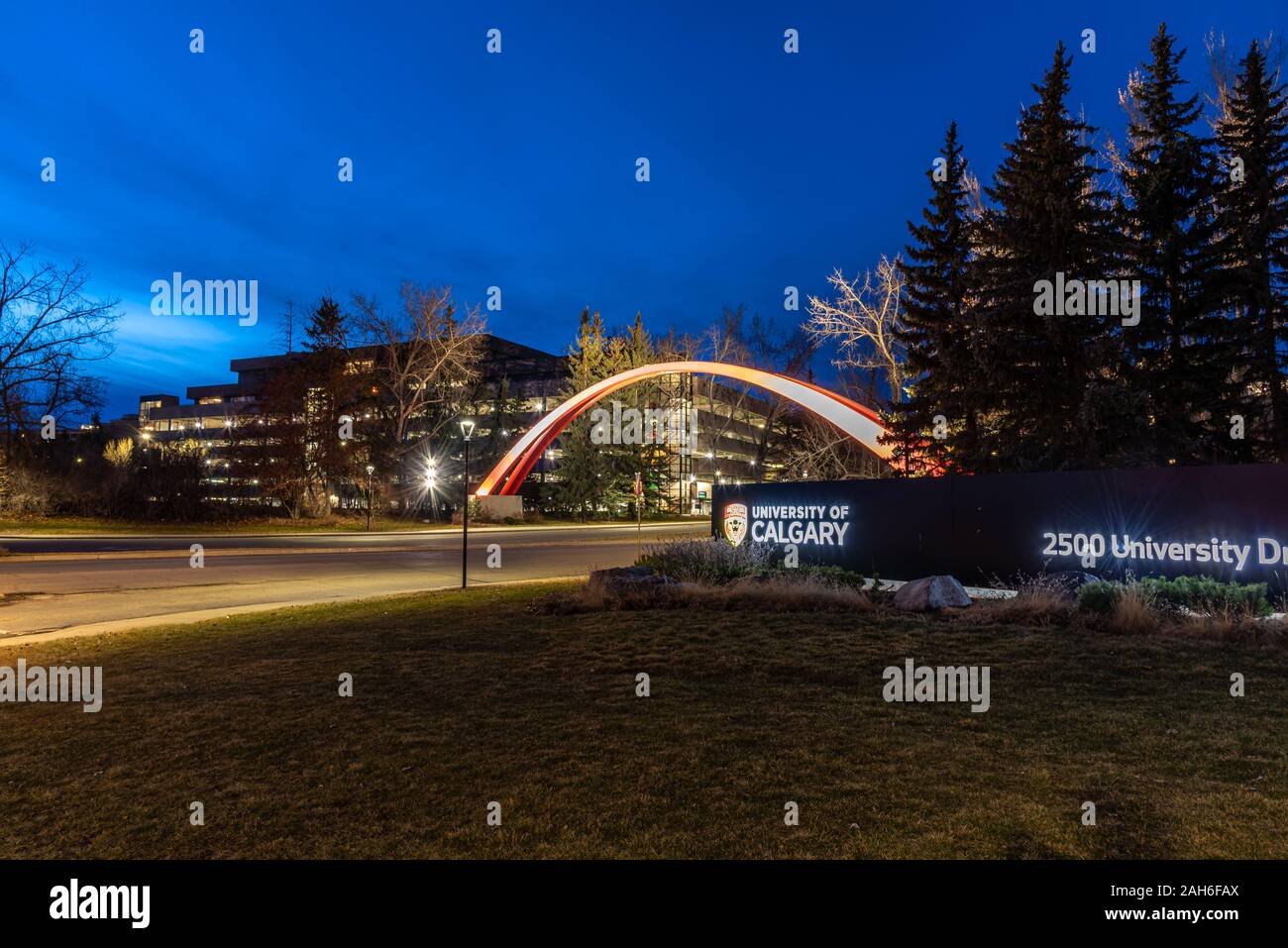 University facility hi-res stock photography and images - Alamy