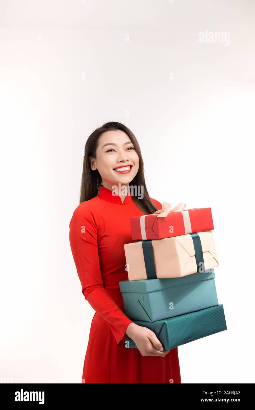 Vietnamese woman with the traditional costume holding gift box Stock ...