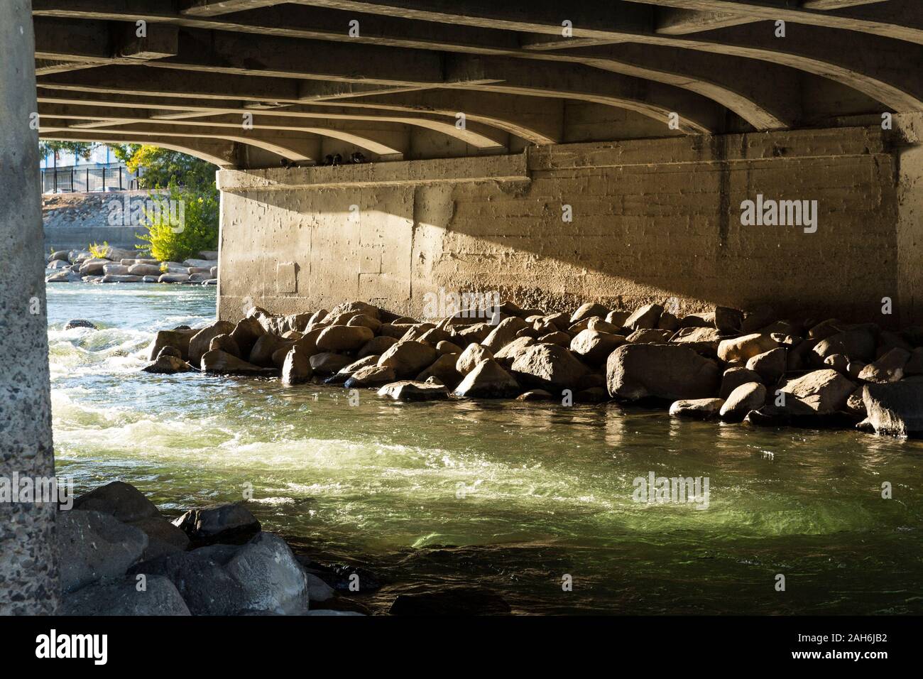 Rushing water under a bridge hi-res stock photography and images - Alamy