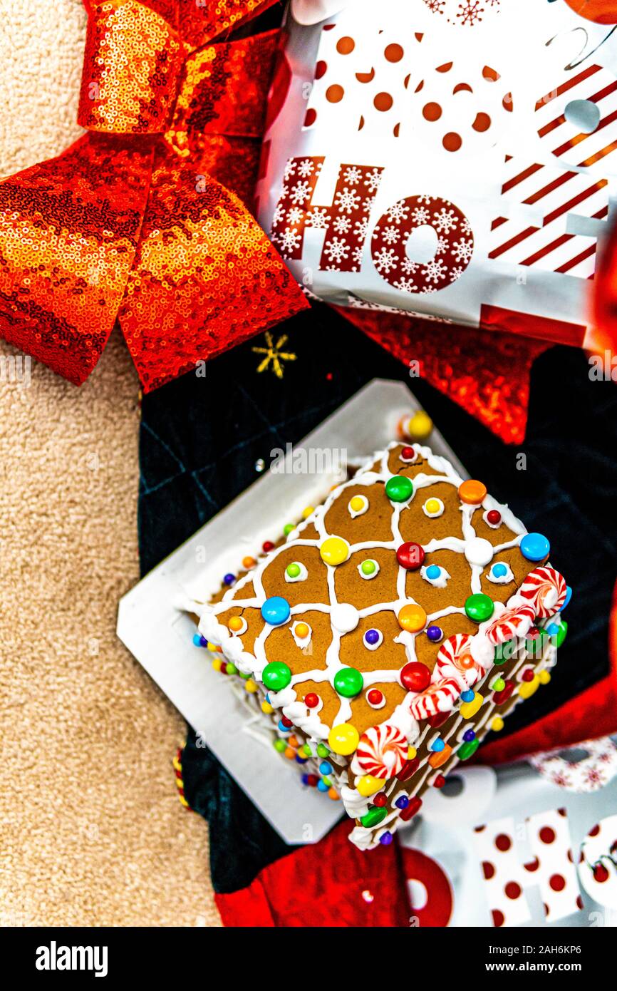 Gingerbread house under tree christmas hi-res stock photography and ...