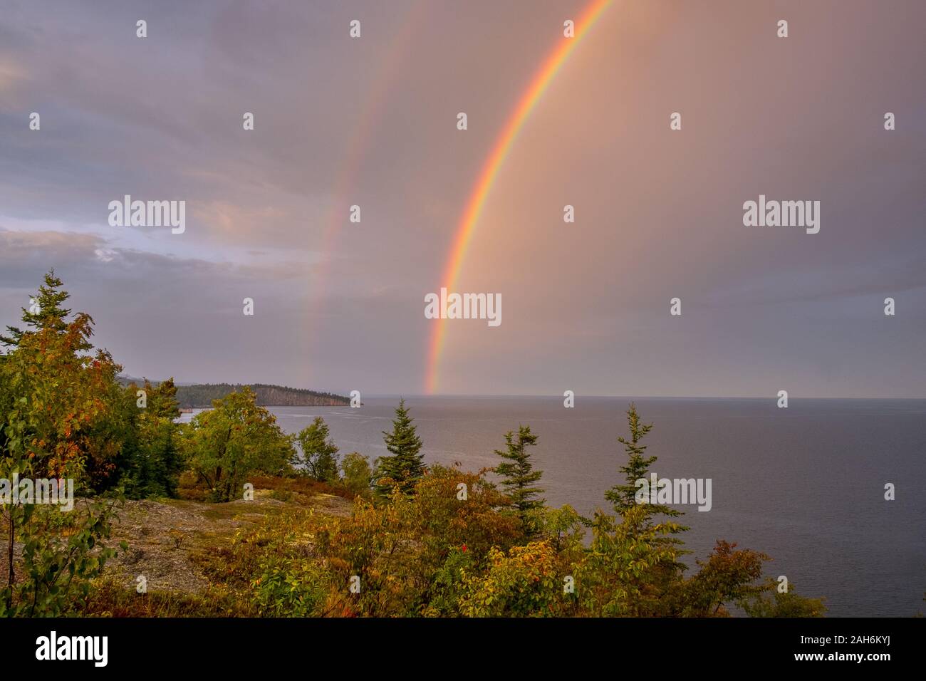 Rainbow scenery hi-res stock photography and images - Alamy