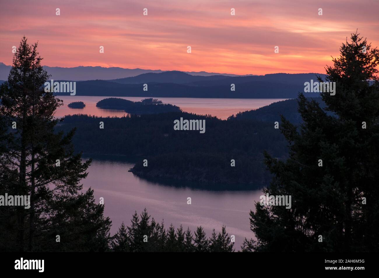 Summit view, Turtleback Mountain Preserve, Orcas Island, Washington ...