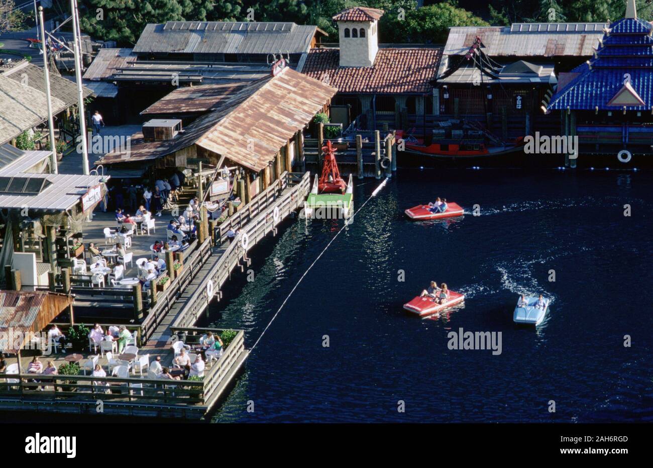 1980s disneyland hi-res stock photography and images - Alamy