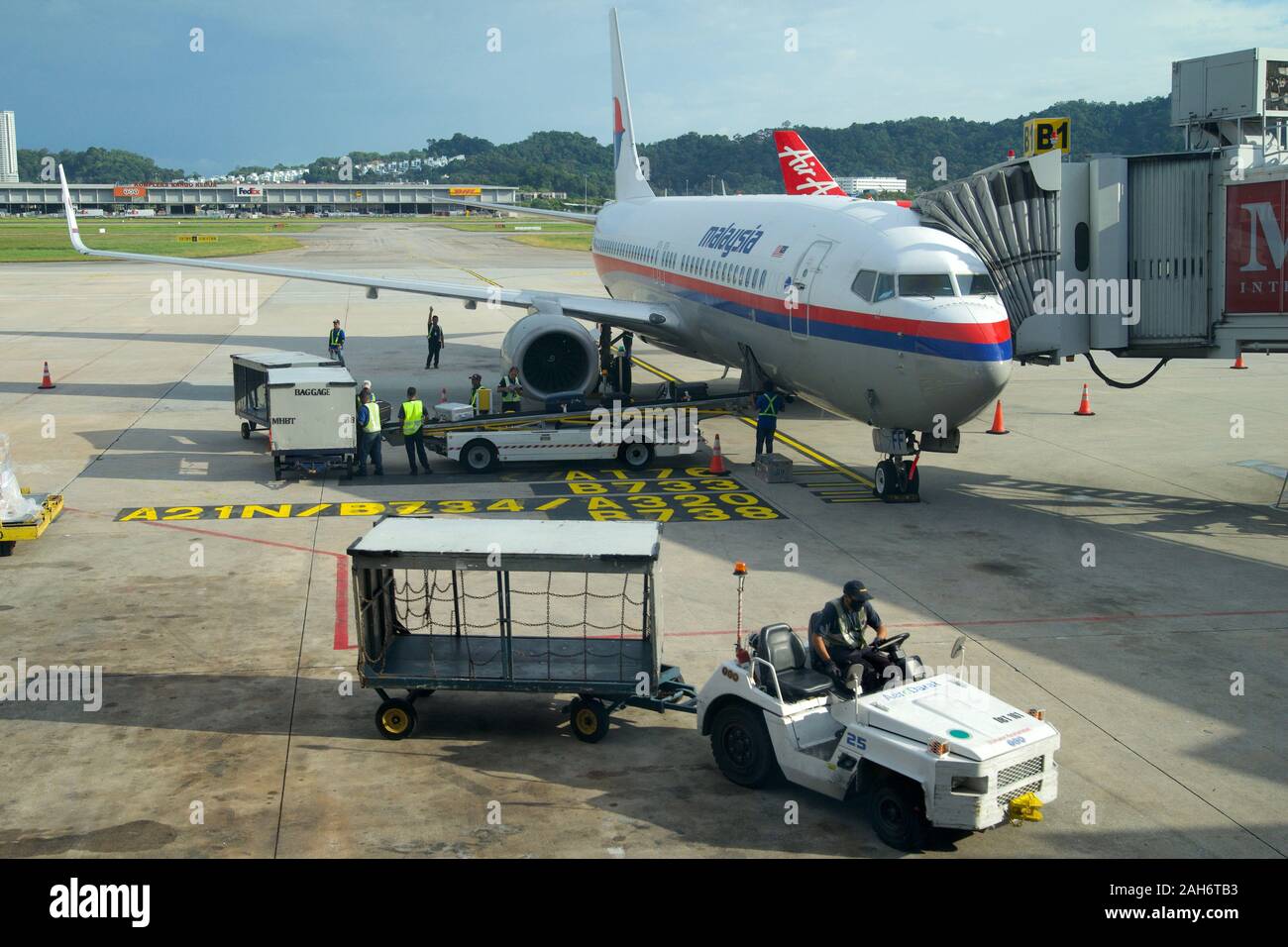 Malaysian Airlines (MAS) aircraft docking at Penang International ...