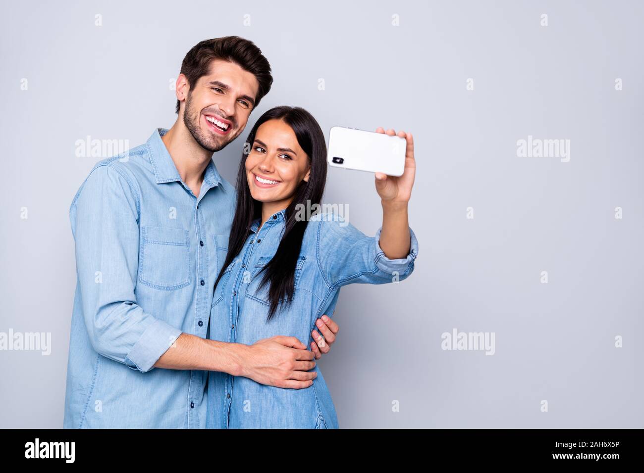 Portrait of nice-looking attractive charming lovely cheerful cheery ...