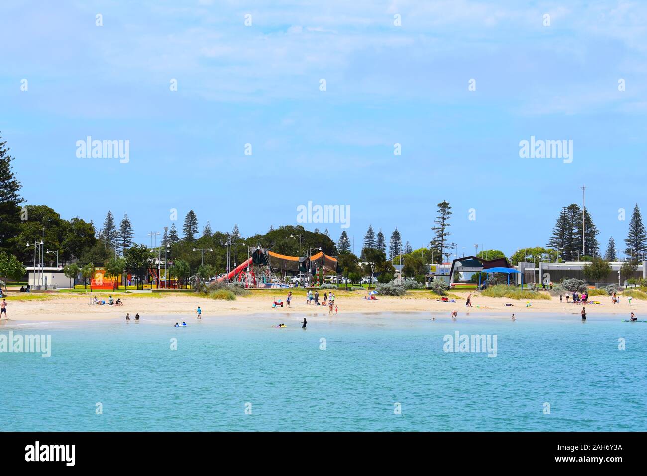 Geraldton beach hi-res stock photography and images - Alamy